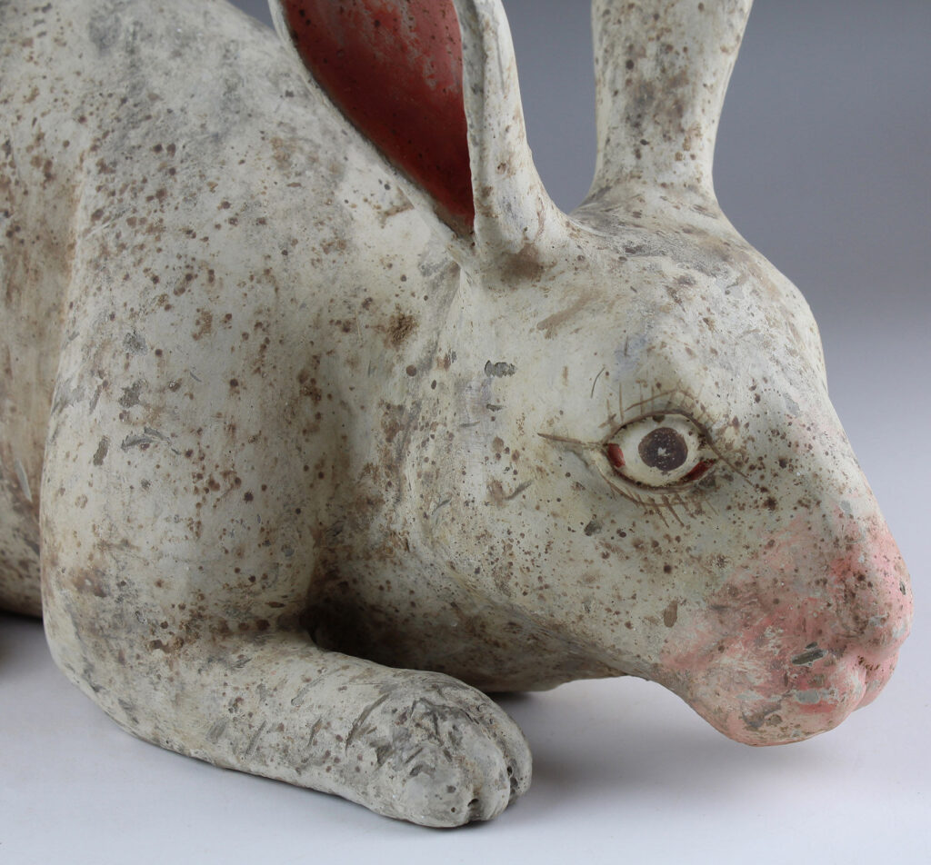 Chinese statuette of a rabbit for sale | Asian Antiquities for sale